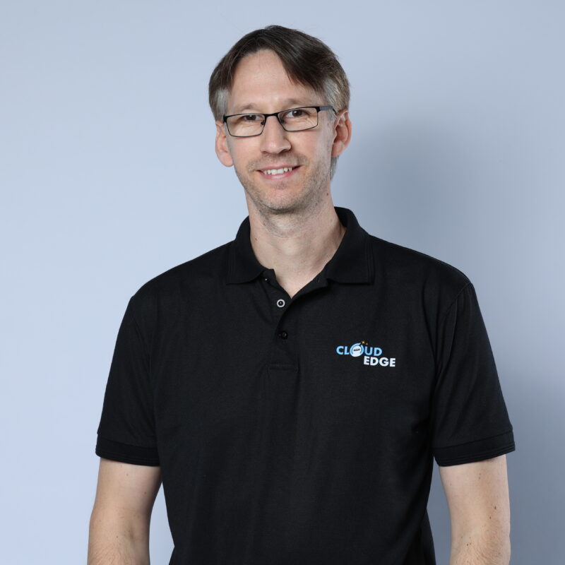 Our Team | CloudEdge